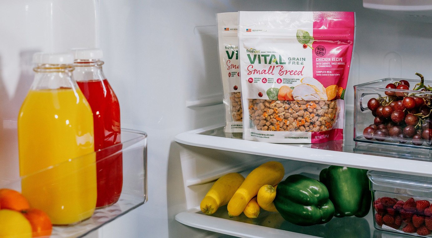 FRESHPET Vital Healthy & Natural Large Breed Fresh Dog Food, 5-lb bag ...