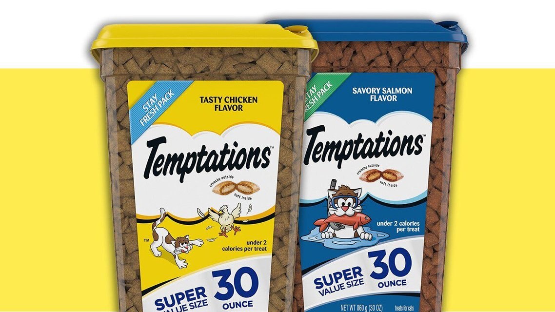 TEMPTATIONS MixUps Backyard Cookout Flavor Soft & Crunchy Cat Treats ...