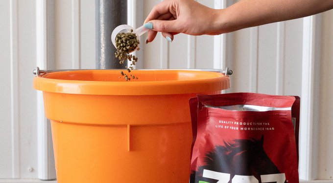 FORMULA 707 MultiFly Feed-Thru Horse Fly Control, 5-lb bag - Chewy.com