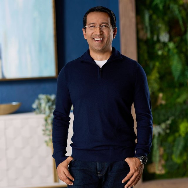 Our Team (USA) | Chewy USA