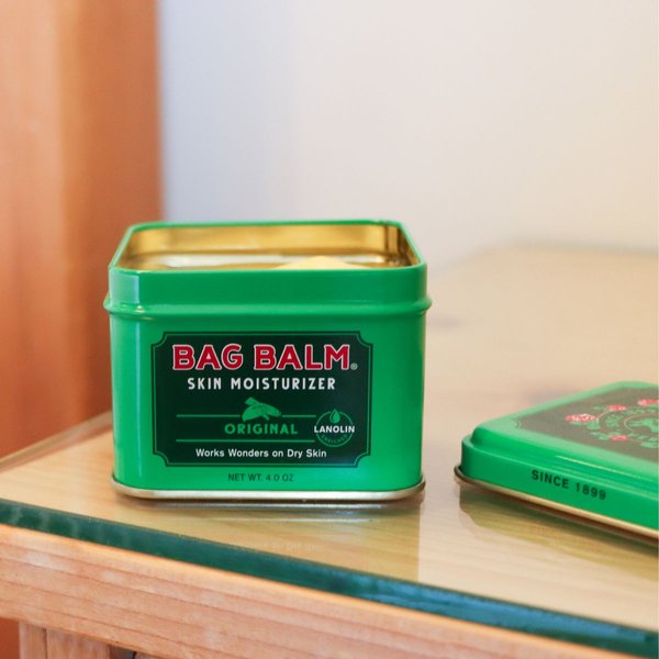 BAG BALM PET Nose, Paw & Hot Spot Moisturizer, 4-fl oz, Tin - Chewy.com