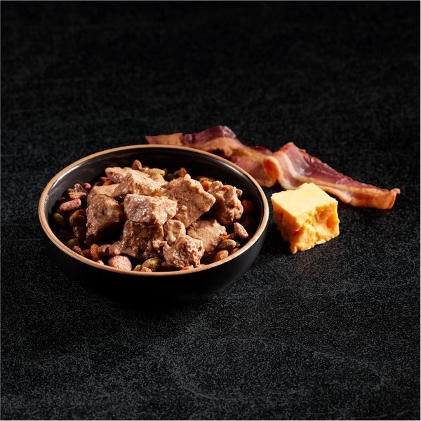 CESAR Loaf & Topper in Sauce Rotisserie Chicken Flavor with Bacon ...