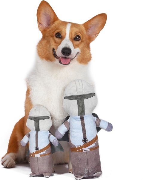 FETCH FOR PETS Star Wars Mandalorian Mando Bobo Plush Squeaky Dog Toy ...