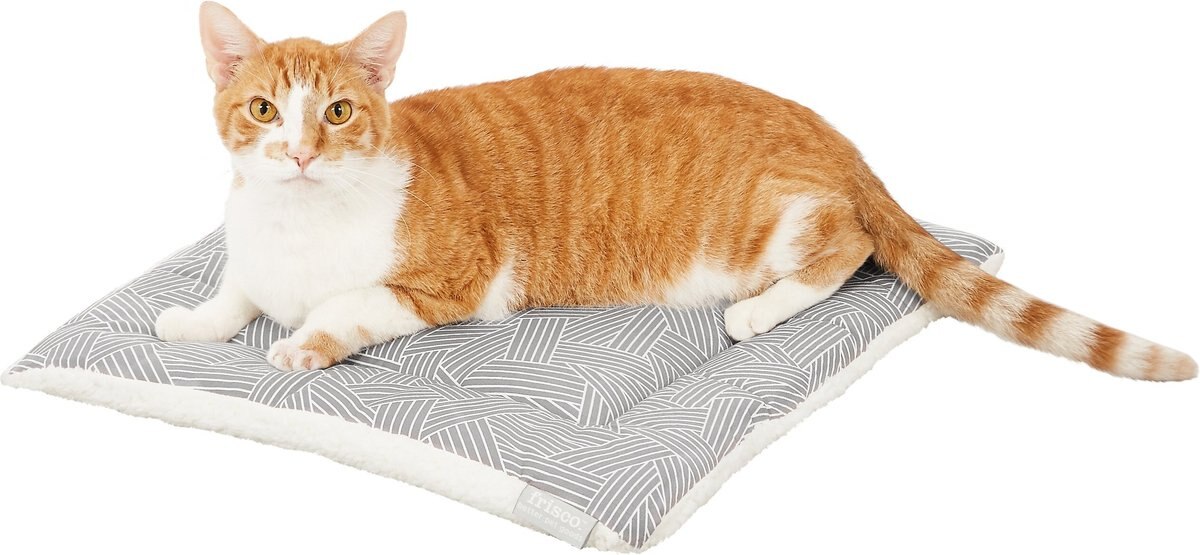 FRISCO Sherpa Reversible Cat Mat, Light Gray Basket Weave Print - Chewy.com