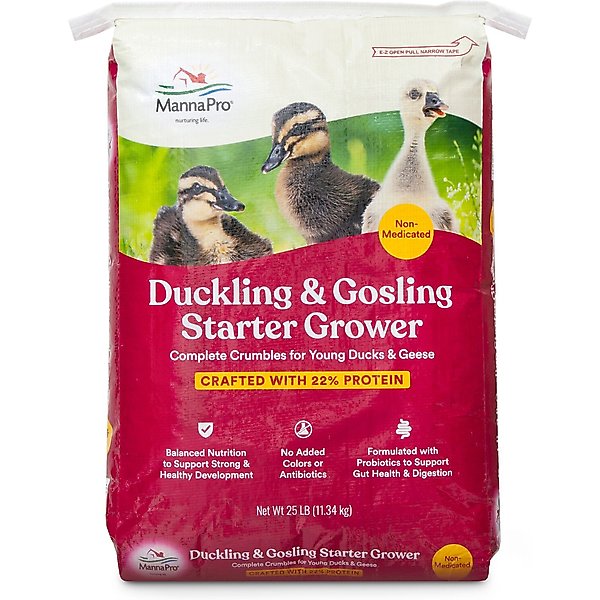 MANNA PRO Duck Starter Grower Crumbles Duck Food, 25-lb bag - Chewy.com