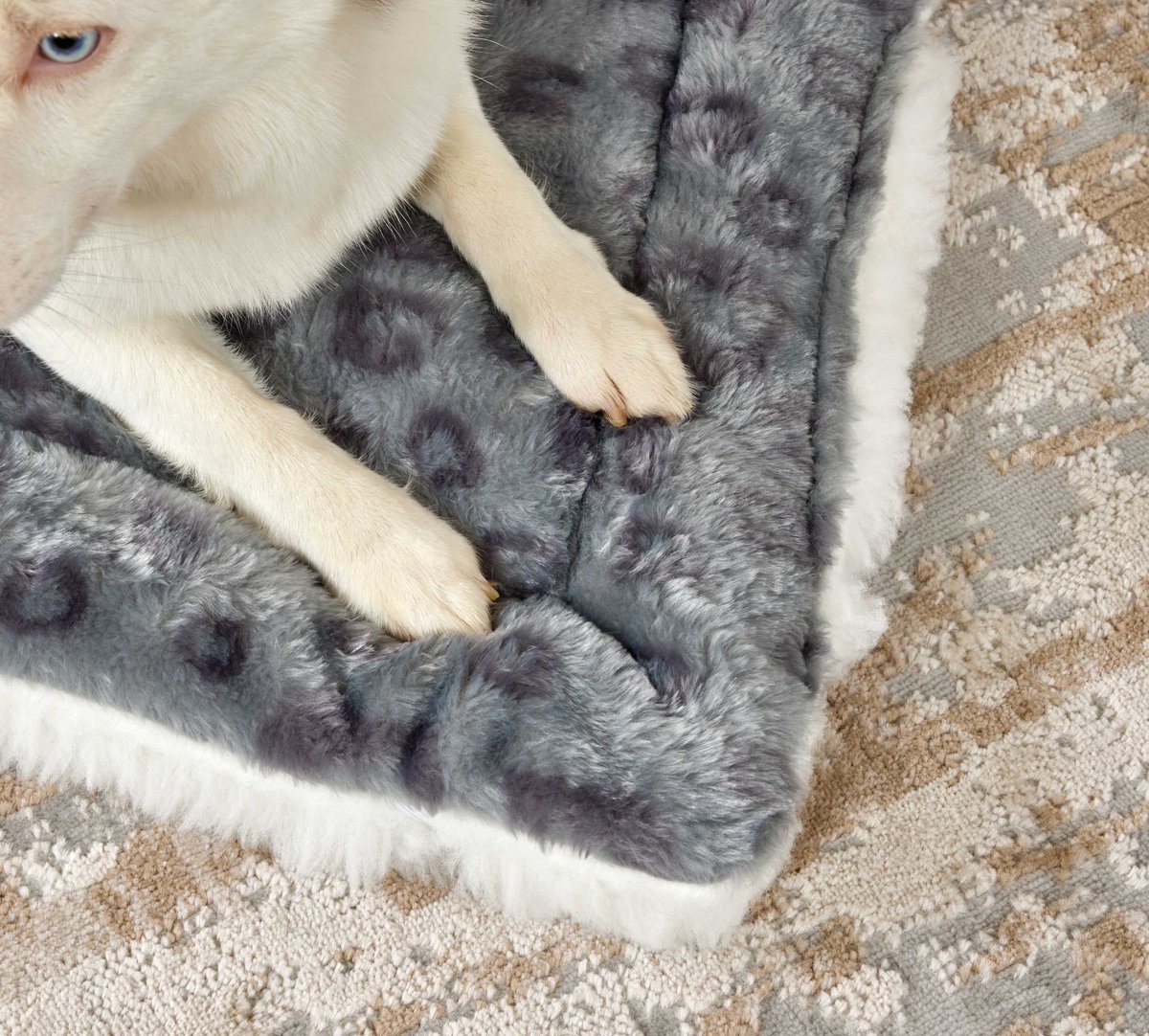 MIDWEST Quiet Time Fleece Reversible Dog Crate Mat, Gray Spotted Print, 48-in - Chewy.com