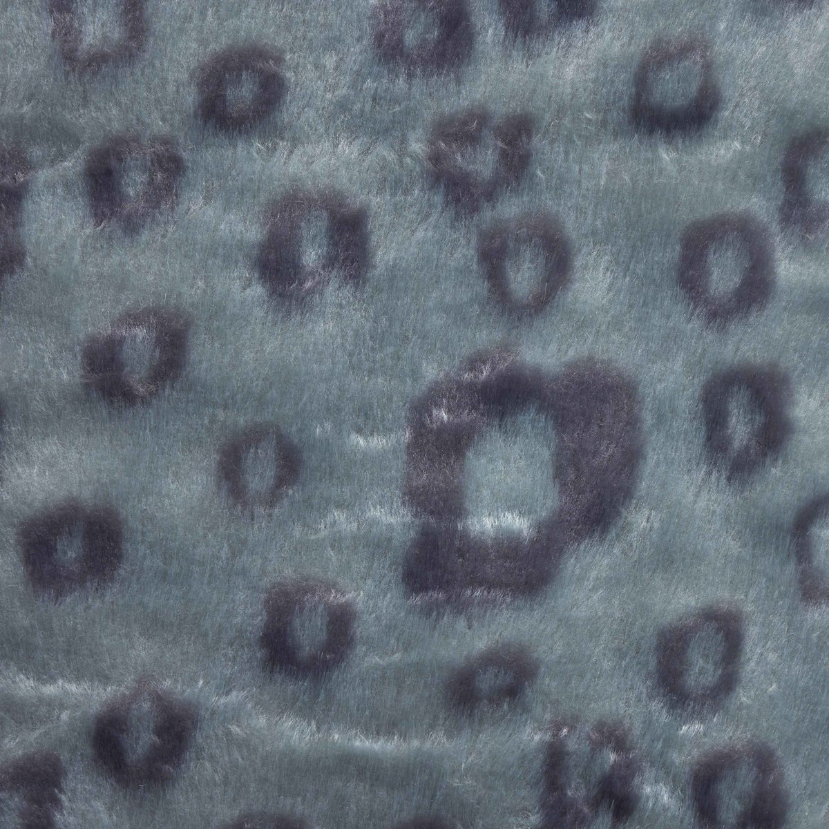 MIDWEST Quiet Time Fleece Reversible Dog Crate Mat, Gray Spotted Print, 48-in - Chewy.com