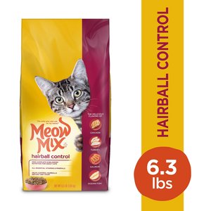 10 Best Hairball Control Cat Foods 2024: According to Reviews | Chewy