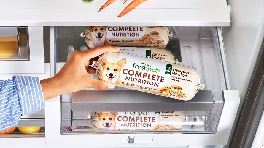 FRESHPET Complete Nutrition Chicken Recipe Fresh Dog Food, 1.5-lb roll ...