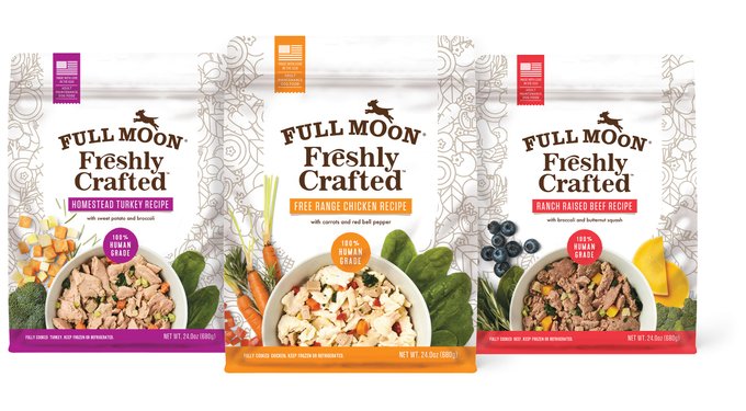 FULL MOON Freshly Crafted Free Range Chicken Recipe Grain-Free Adult ...