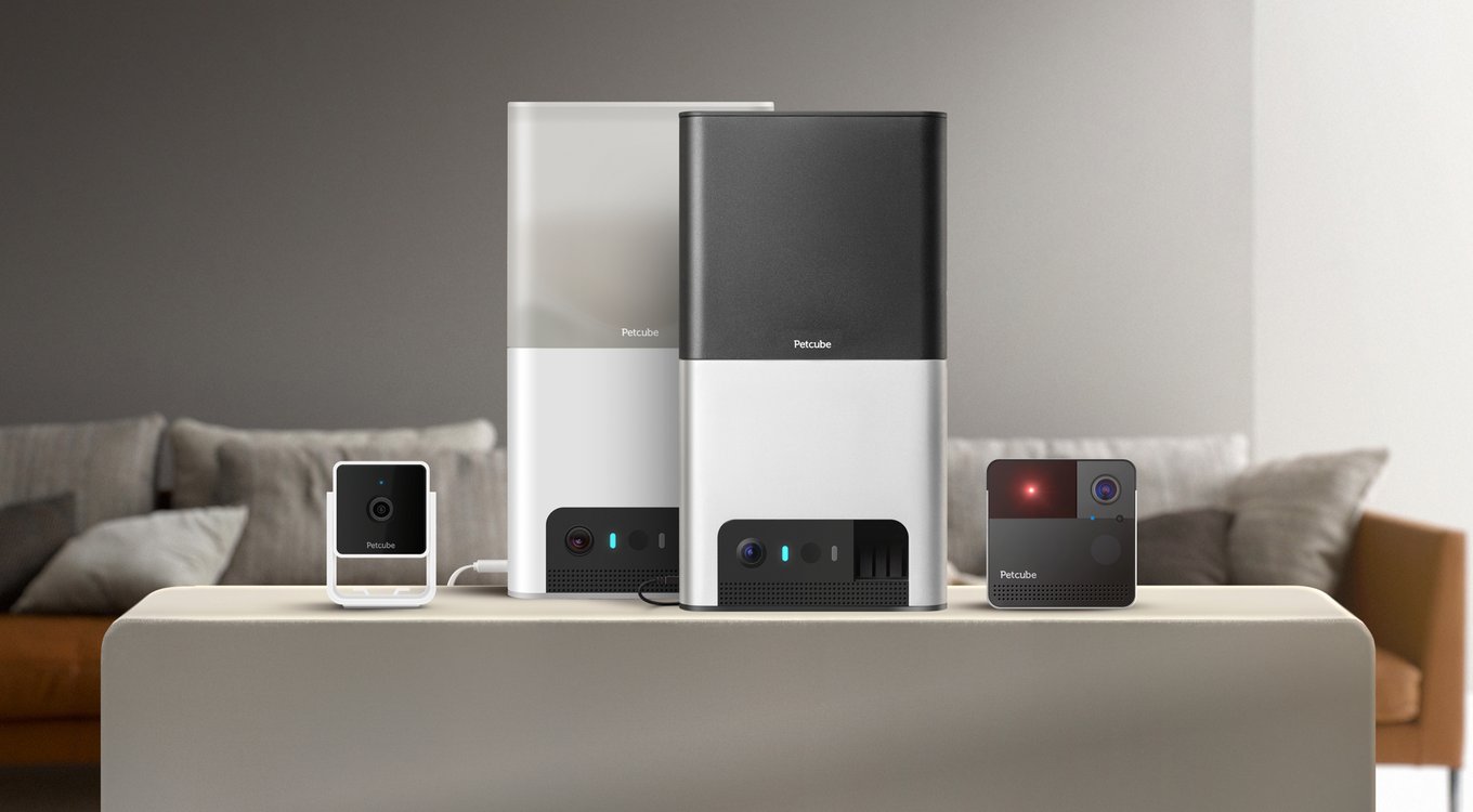 PETCUBE Bites 2 Lite Interactive WiFi Pet Monitoring Treat Dispenser ...