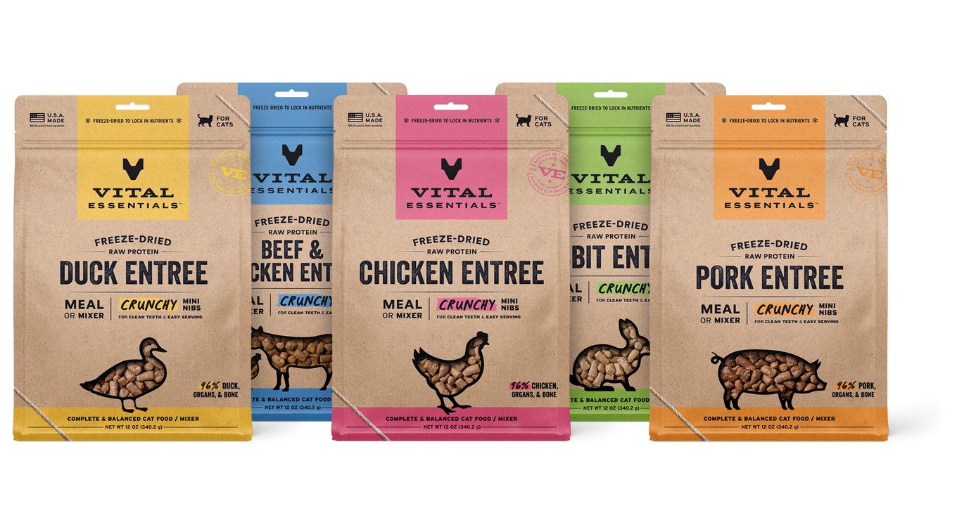 VITAL ESSENTIALS Freeze-Dried Raw Pork Entree & Mixer Cat Food Crunchy ...