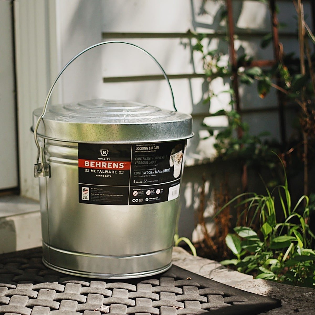 BEHRENS Galvanized Steel Locking-lid Pet Food Storage Container, 6-gal ...