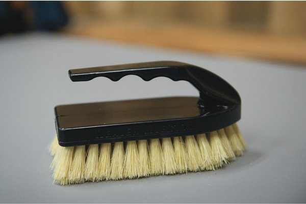 WEAVER LIVESTOCK Tampico Pig Brush with Handle, Black - Chewy.com