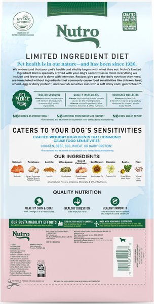 NUTRO Limited Ingredient Diet Adult Sensitive Support with Real Salmon ...