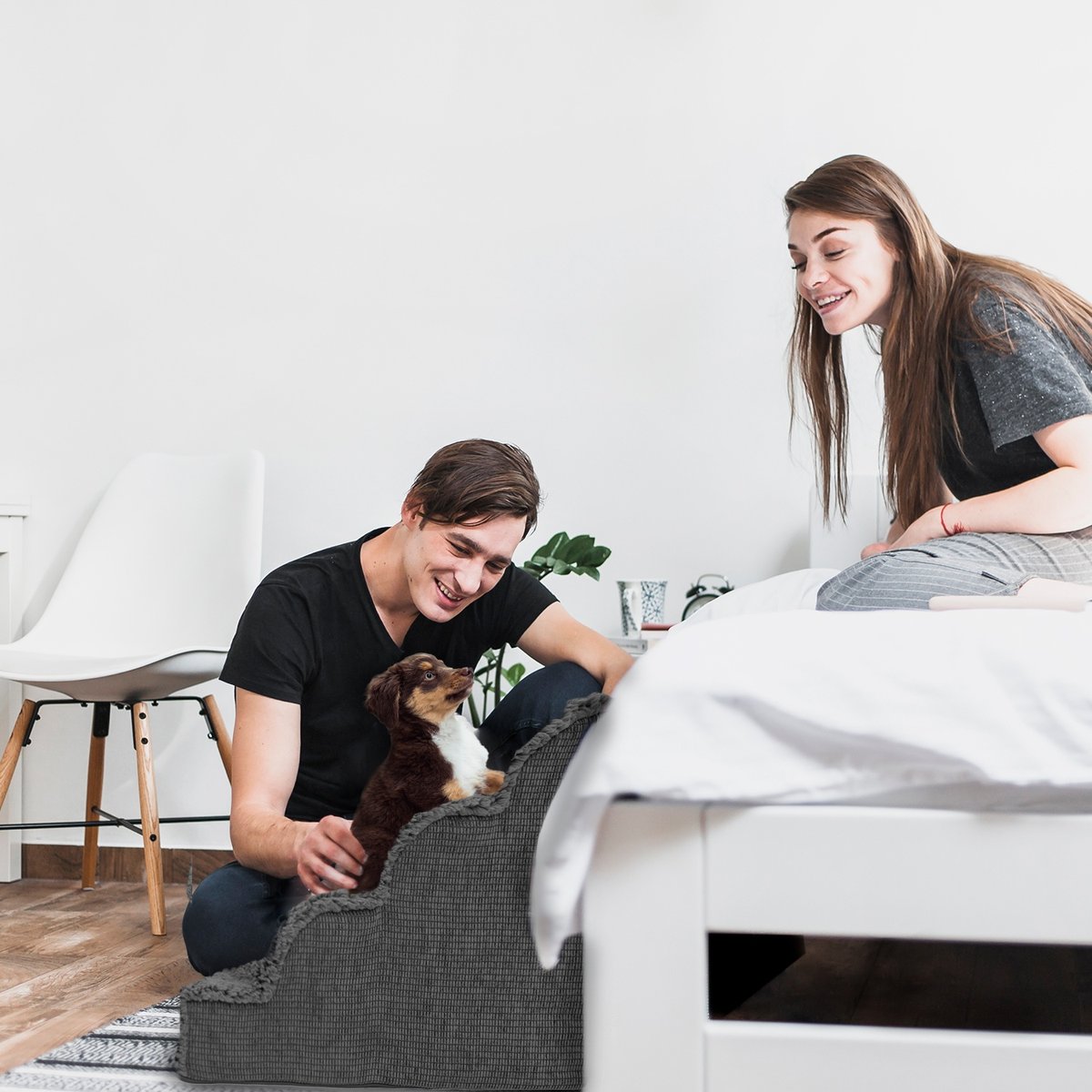 PRECIOUS TAILS High Density Foam Scalloped Sherpa Top 4 Steps Dog & Cat ...