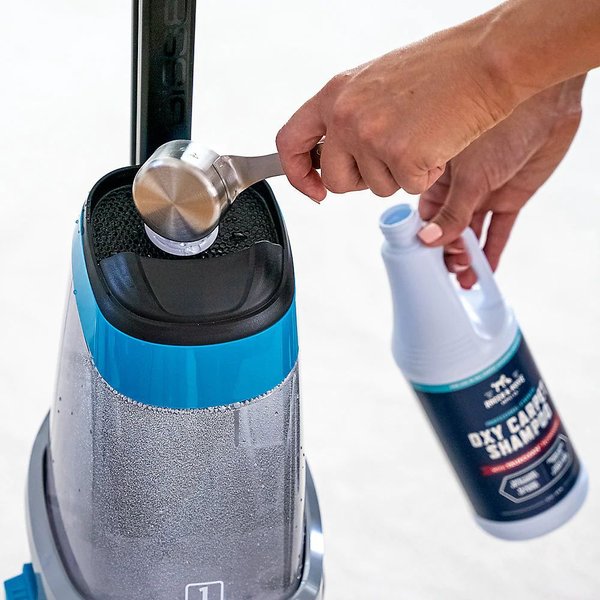 ROCCO & ROXIE SUPPLY CO. Professional Strength Oxy Carpet Shampoo, 32 ...