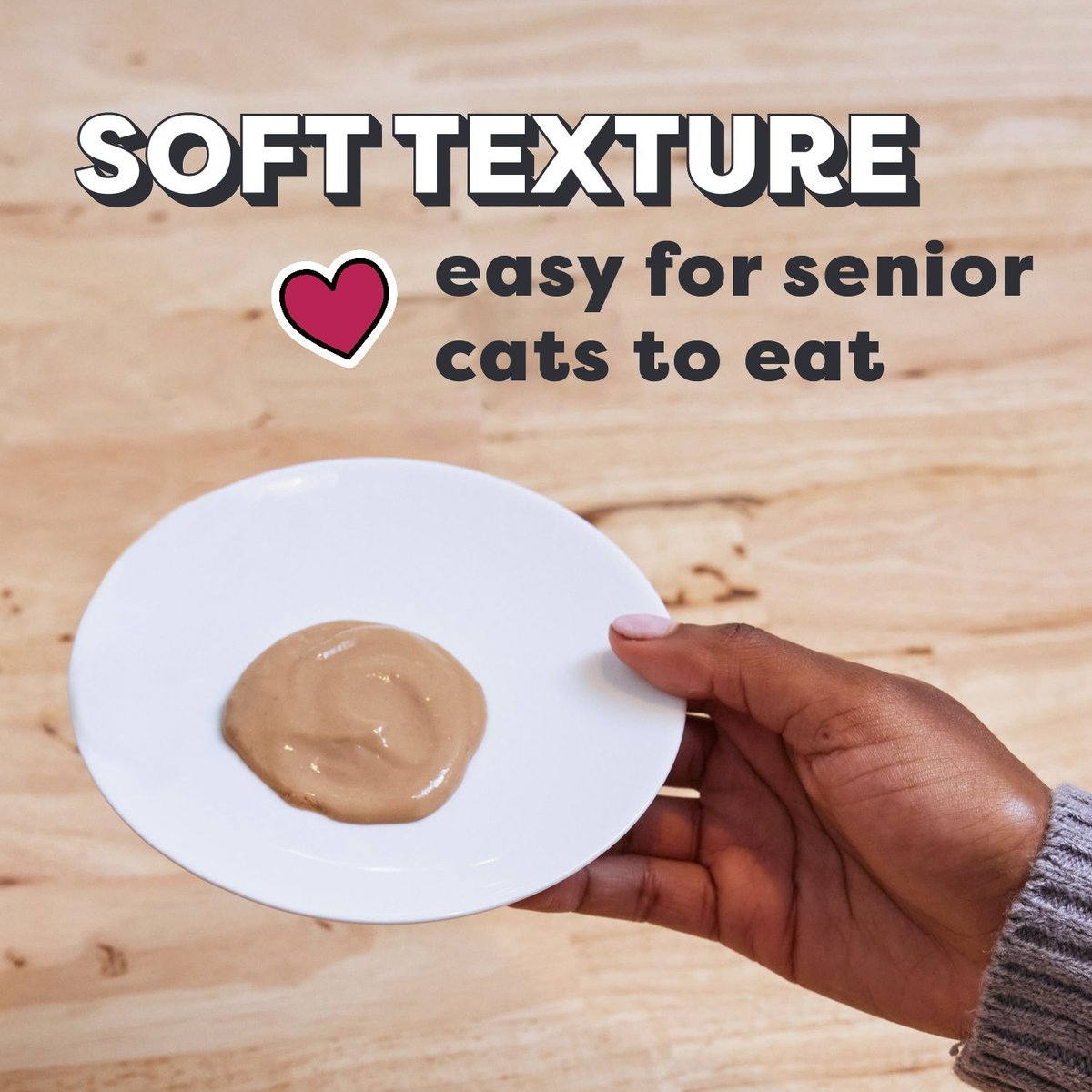 TEMPTATIONS Creamy Puree with Cheese Topper Lickable Cat Treats, 32 ...