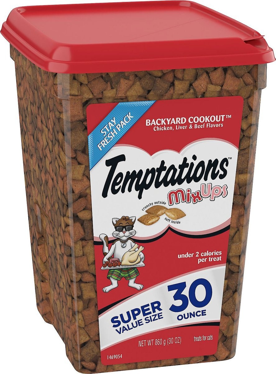 TEMPTATIONS Mixups Backyard Cookout Cat Treats, 30-oz tub, pack of 2 ...