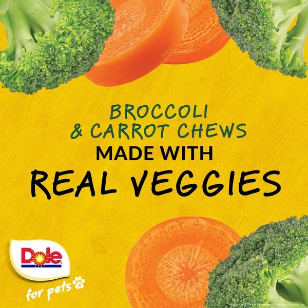 DOLE Assorted Broccoli + Carrot Soft & Chewy Dog Treats, 7-oz bag ...