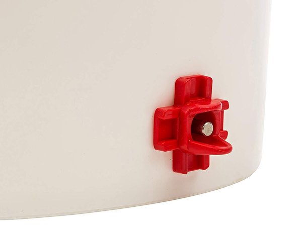 Discontinued - RENTACOOP Square 4-Port Chicken Waterer with No-Roost ...