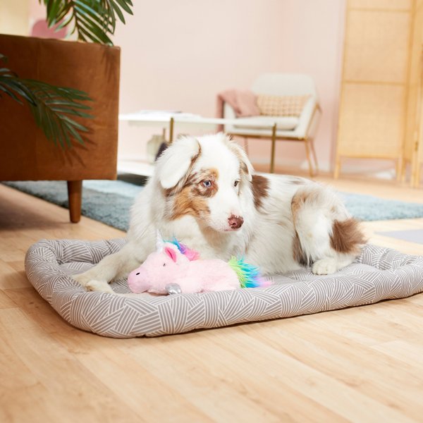 FRISCO Quilted Plush Dog Crate Mat, Gray, 36-in - Chewy.com