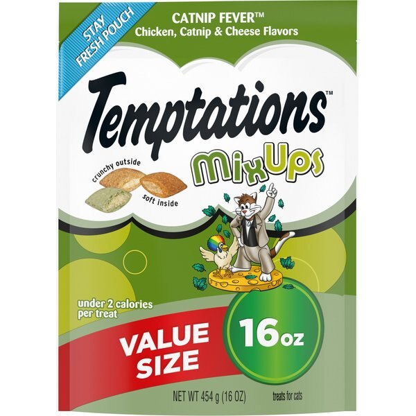 TEMPTATIONS MixUps Backyard Cookout Flavor Soft & Crunchy Cat Treats ...