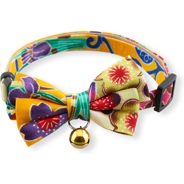 BLUEBERRY PET The Power of Lavish Holiday Blessed Christmas Trees ...