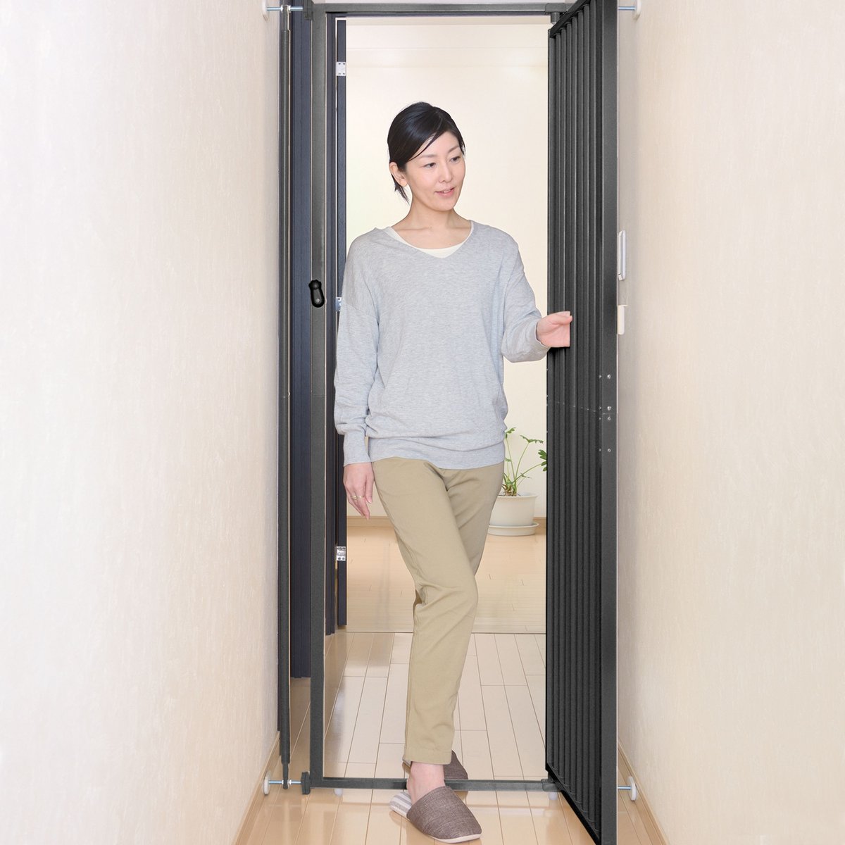 RICHELL Steel Cat Extra Tall Safety Gate, 70-in, Black - Chewy.com